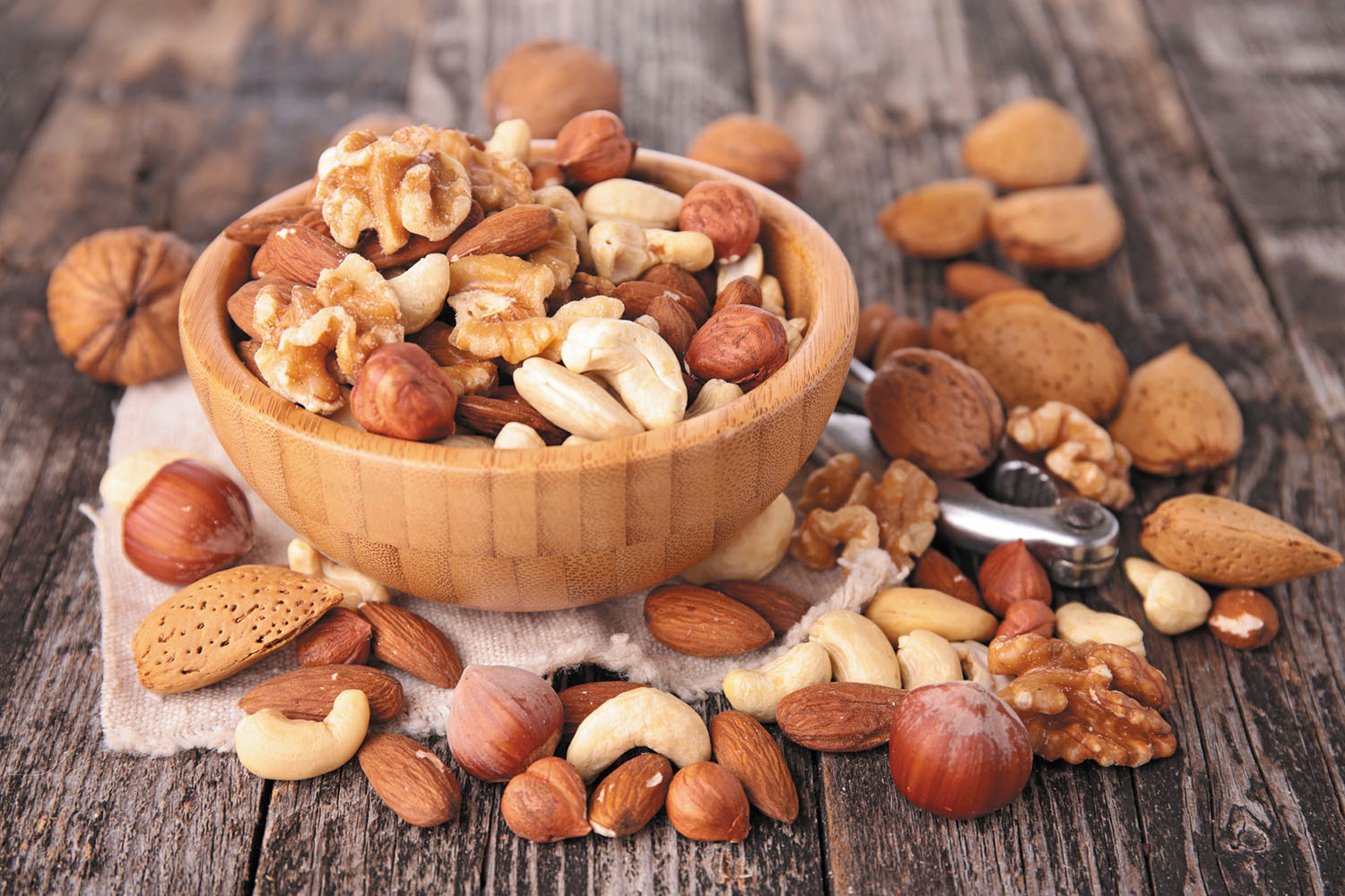 'IF CHILL HAS COME, CAN NUTS BE FAR BEHIND.ENRICH YOUR DAILY DIET WITH ...
